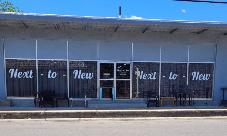 Next-to-New - Visit Ripley